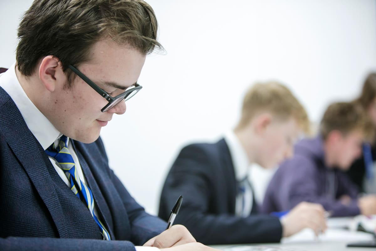 Sixth Form | Academic | A level | Sixth Form Diploma